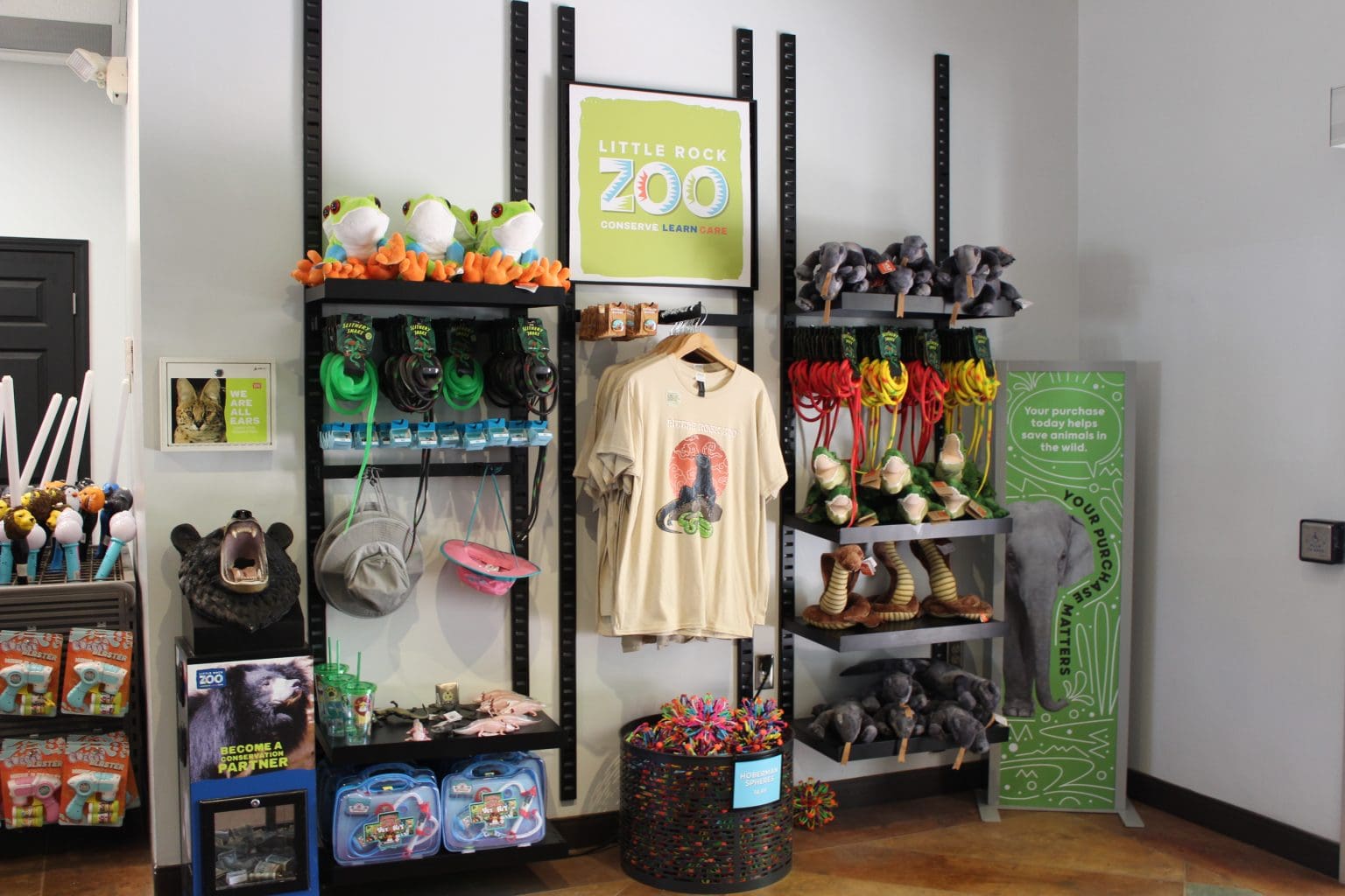 Gift Shop – Little Rock Zoo
